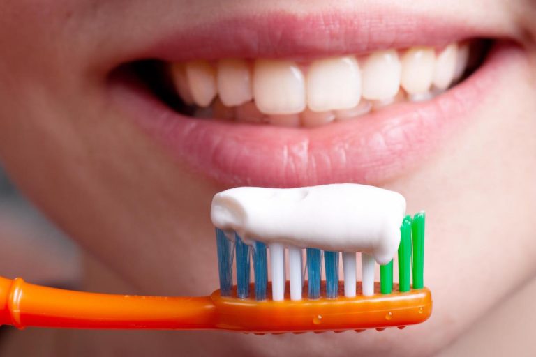 How do I choose the Right Toothpaste? - Passion Family Dental